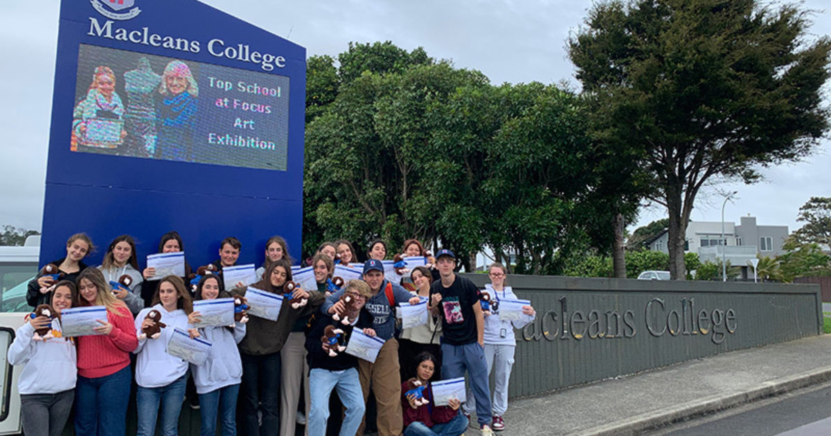 Macleans College hosts students from Italy - Macleans College