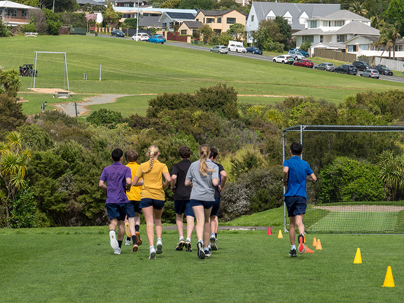 Students showcase strength and resilience in annual MacFit Challenge ...